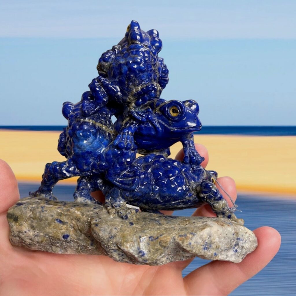 Geoclassics | Lapis Lazuli Toads “Section Carving”