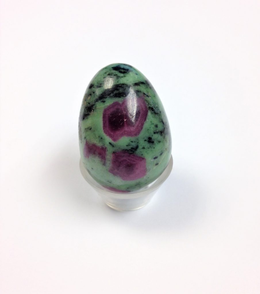 Geoclassics | Ruby-Zoisite Egg